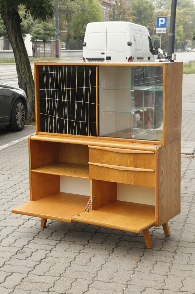 Jasny kredens TYP U-372/386, Hubert Nepožitek & Bohumil Landsman dla ...